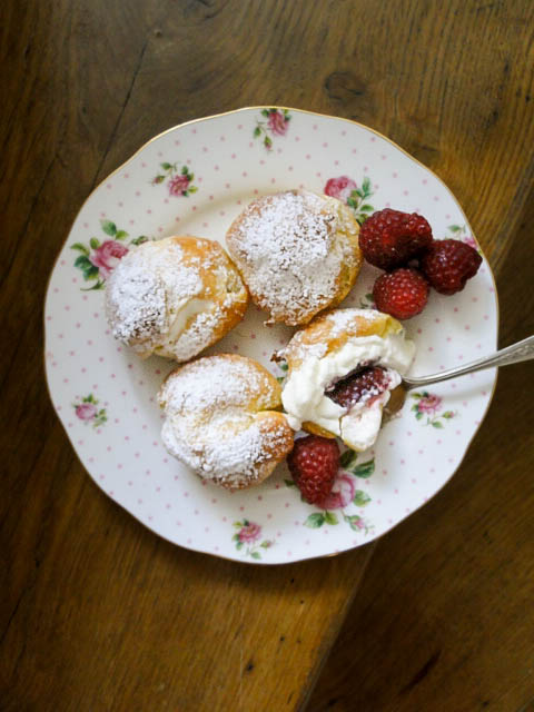 rose & raspberry kisses