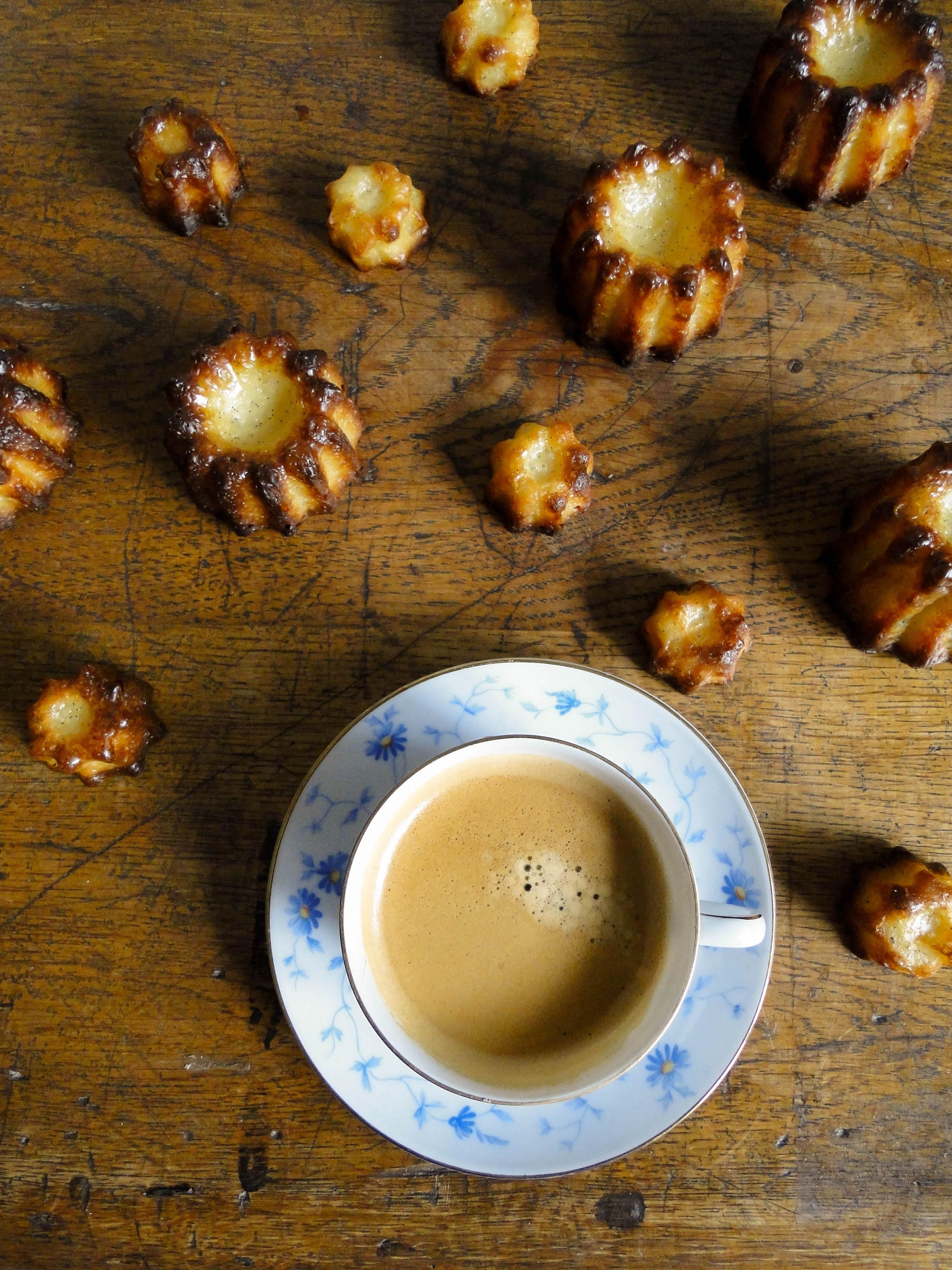 canelés